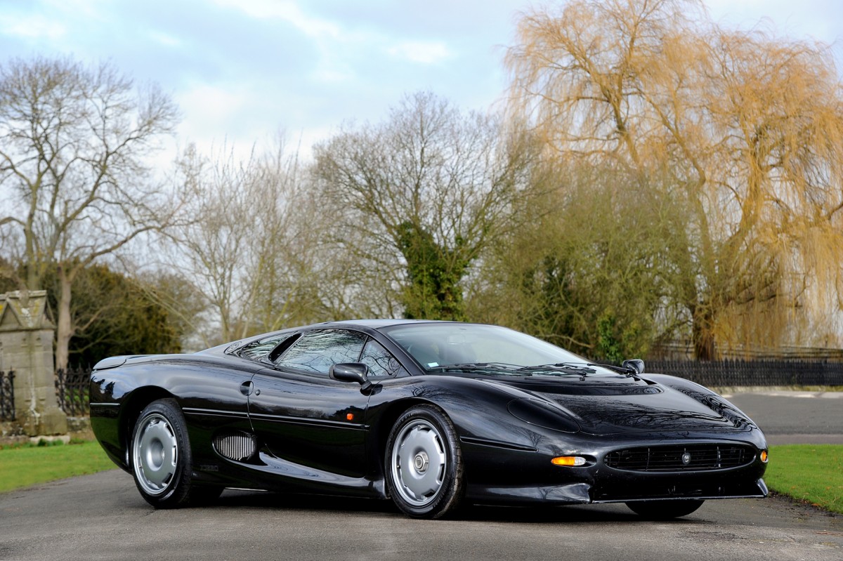 La Jaguar XJ220 revue par Pininfarina : unique ! (Le Curionaute)